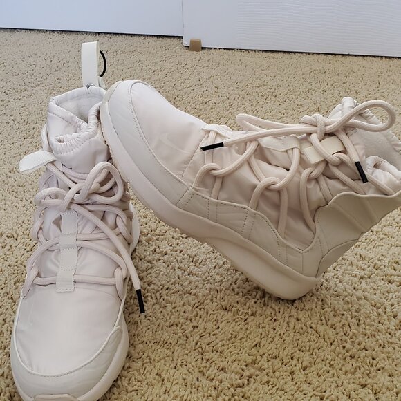 Shoes | Nike Tanjun Rise High Phantom W Sneaker Boots | Poshmark